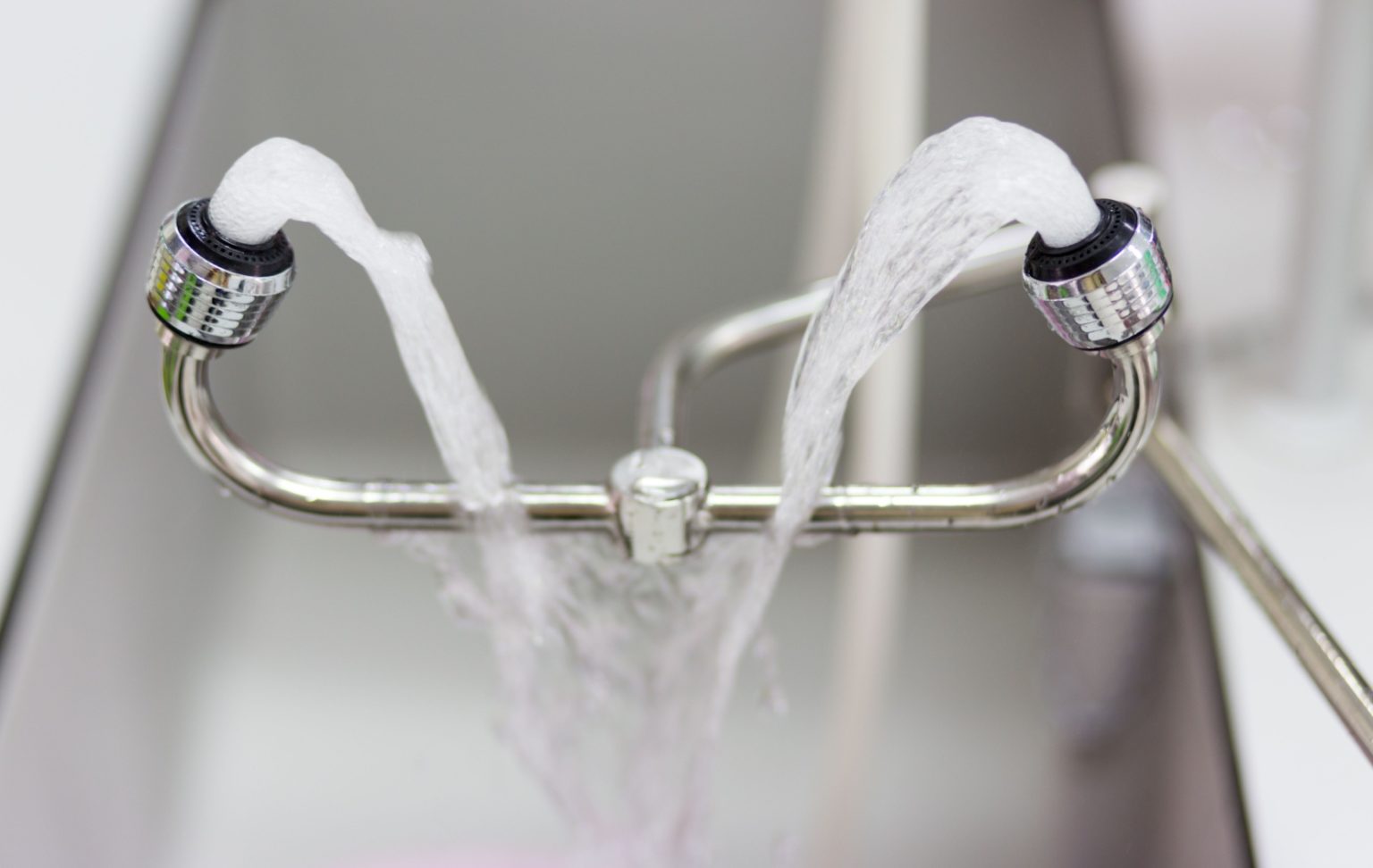 What to Do If You Get Bleach in Your Eye | Total Vision